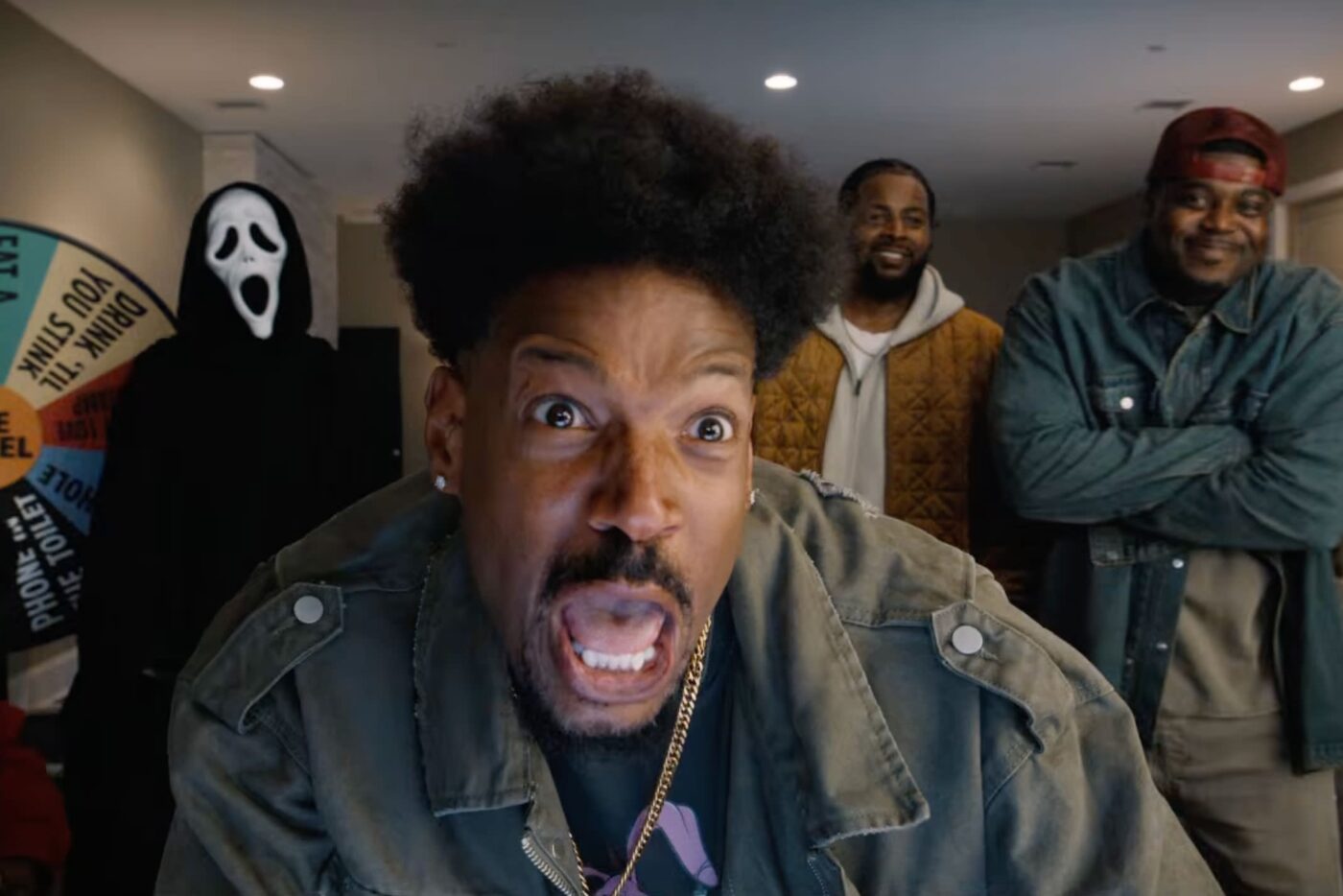 Straszny film 6 z finałowym zwiastunem. Absurd goni absurd - Movies Room